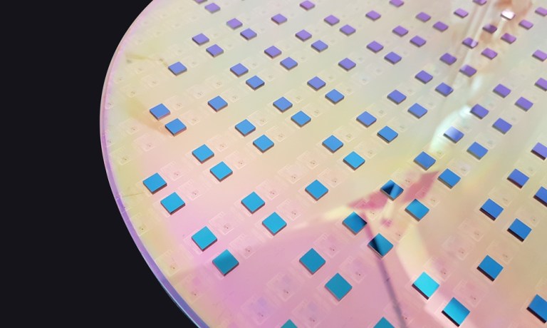 Die-to-Wafer Hybrid Bonding Eliminates AI Hardware Bottlenecks – Mat ...